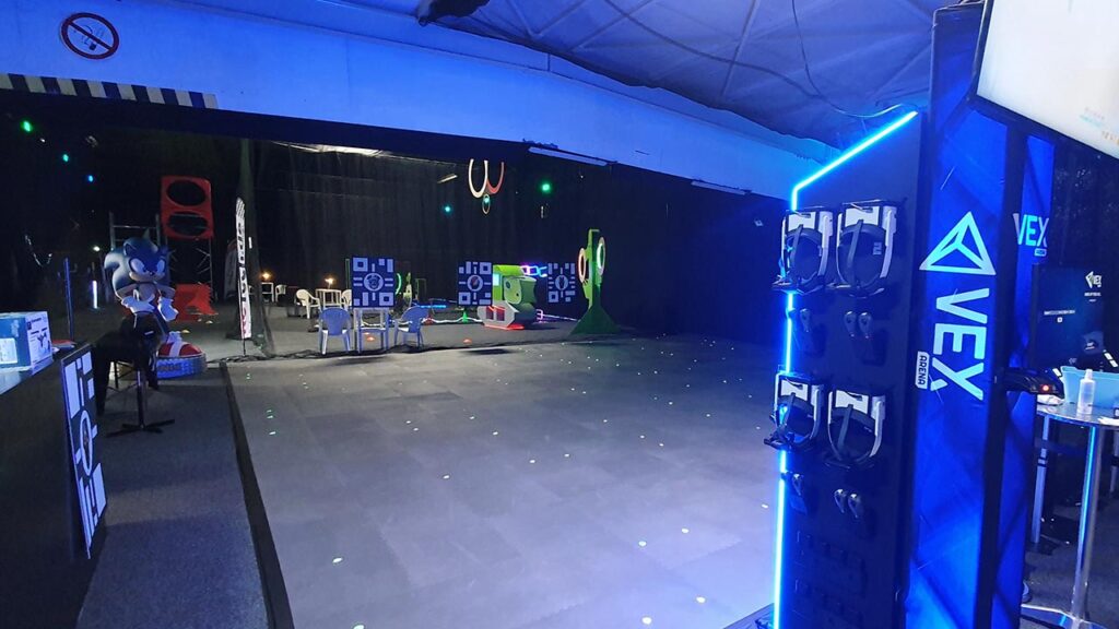 Virtual Reality | VEX Solutions | Freeroaming Attractions