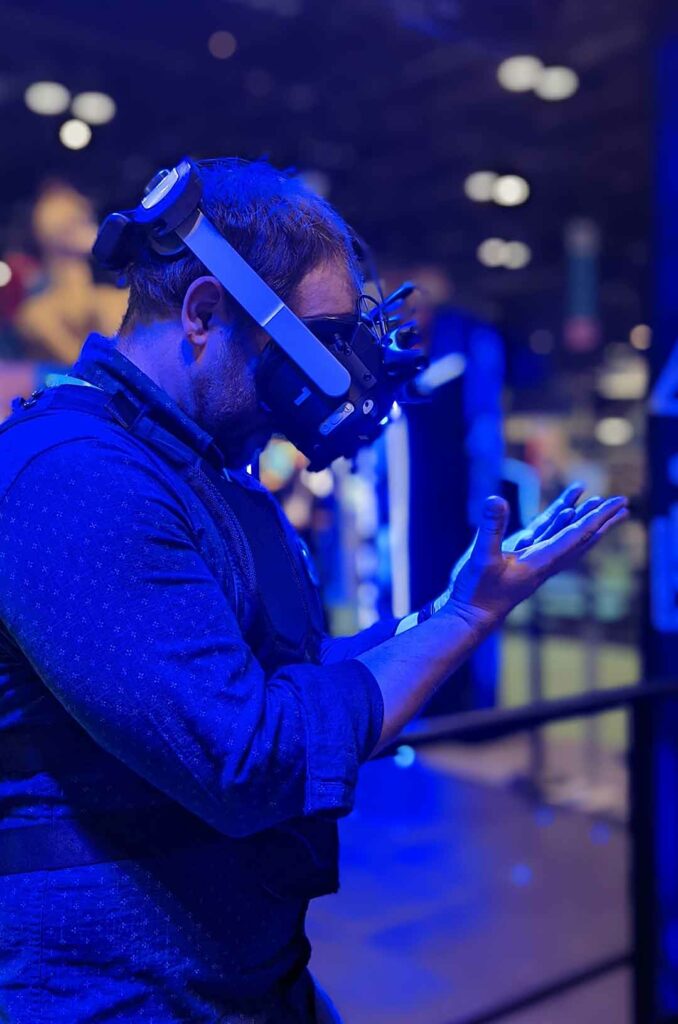 VEX Solutions | What is Hyper-Reality or Hyper VR